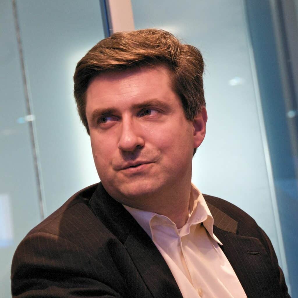 Chris Kelly - Universal Speaker Group